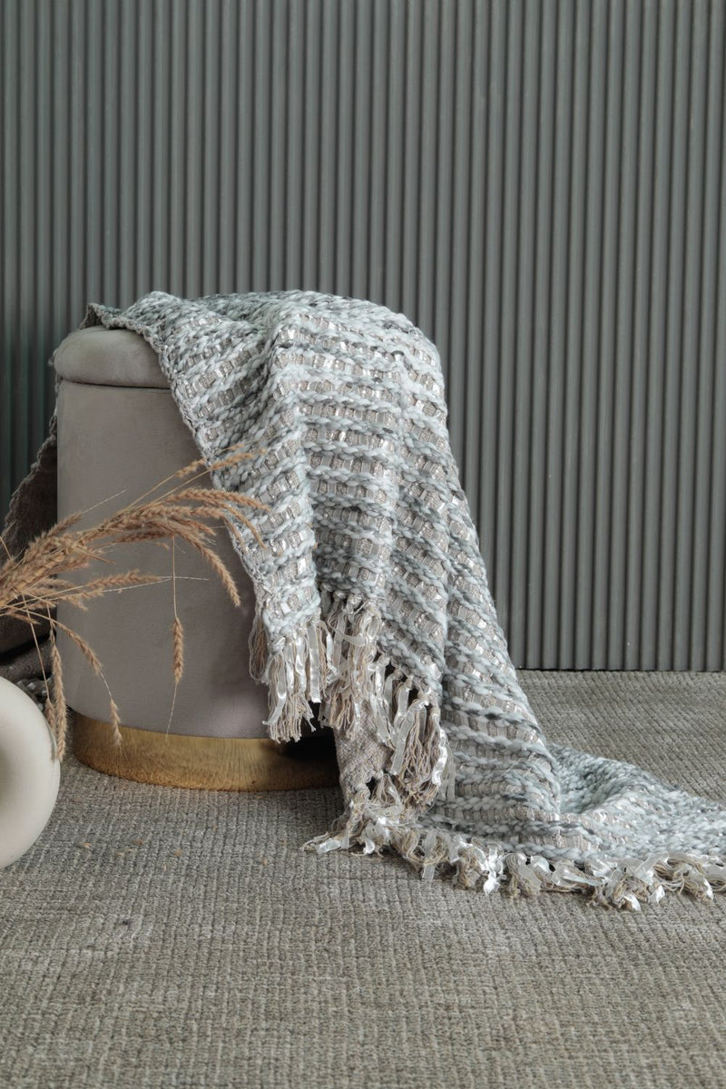 Taillin Throw - Silver Grey – Rearrange Home